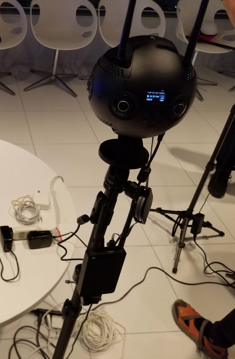 【Insta360 Pro2】開封レビュー！これで使用準備は完ペキ！ | Spacely Tips